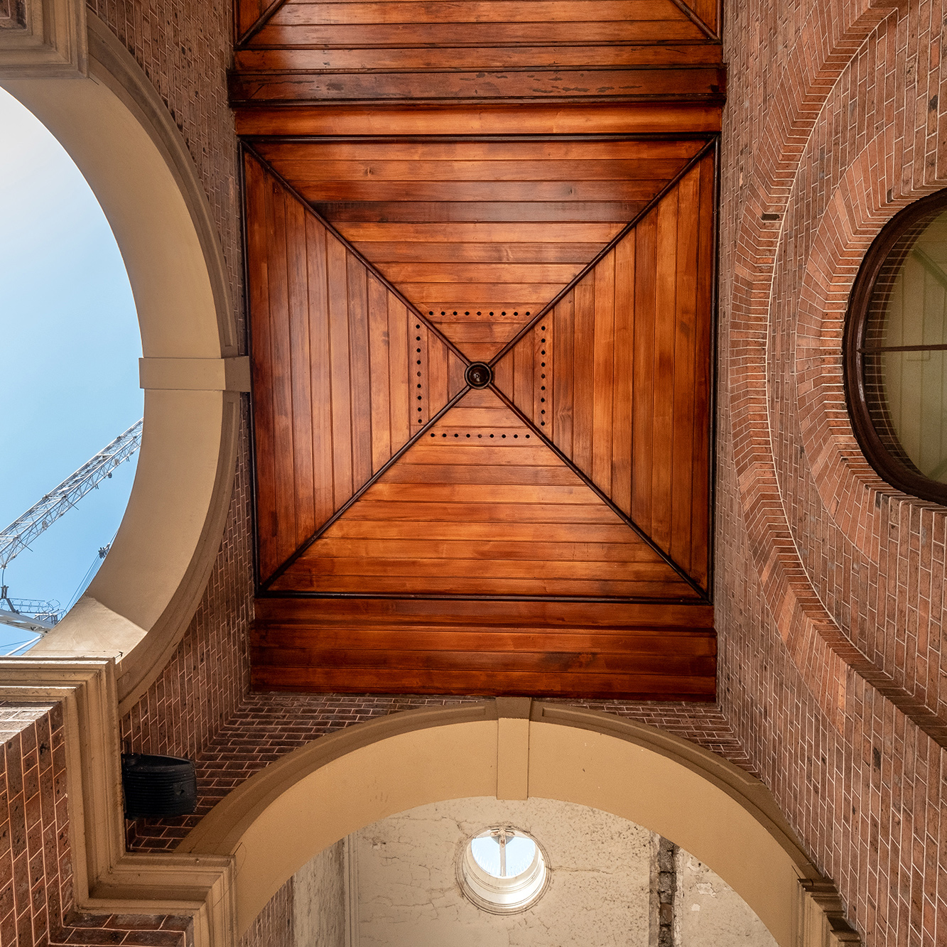 Internal Works & Roof Remediation – King Street Courts | UBW